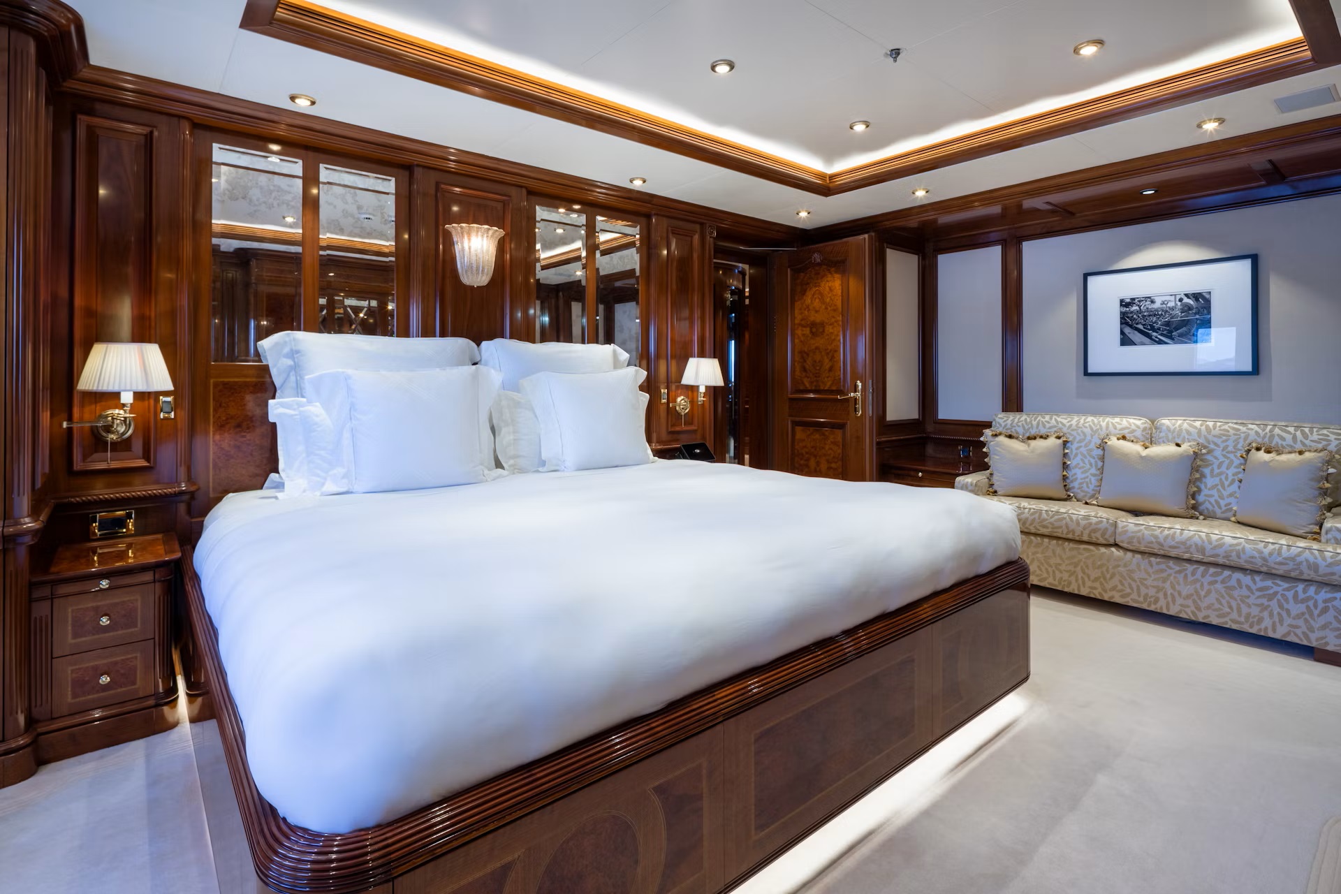 Yacht STARFIRE, Lurssen | CHARTERWORLD Luxury Superyacht Charters